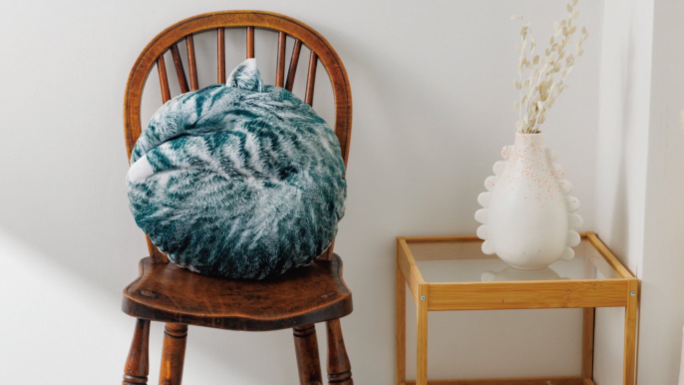 【受注会】仲間が増えました！猫の寝姿から生まれた『necomaru〜ねこのまんまるクッション〜』｜Creema SPRINGS