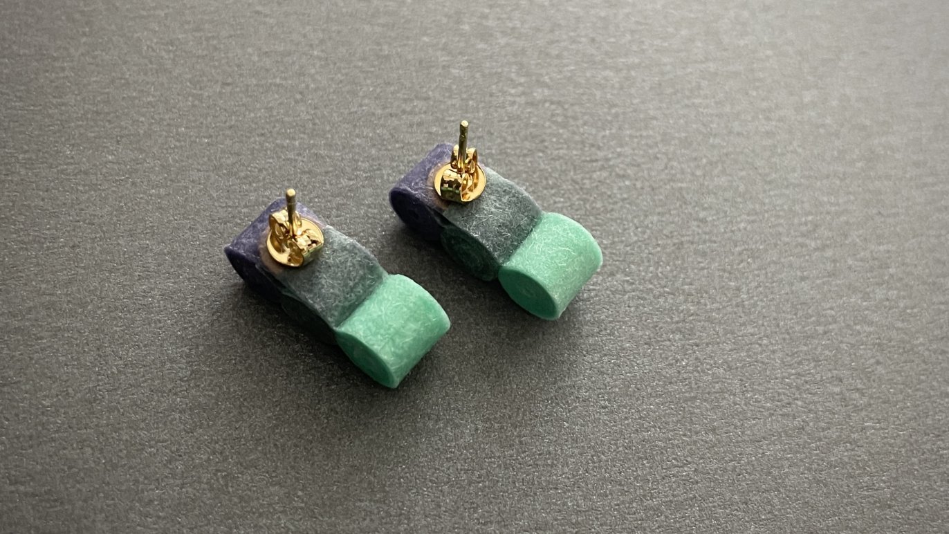 紙をもっと特別な存在へ “紙のあたたかみを感じる” ペーパーアートジュエリー｜Creema SPRINGS